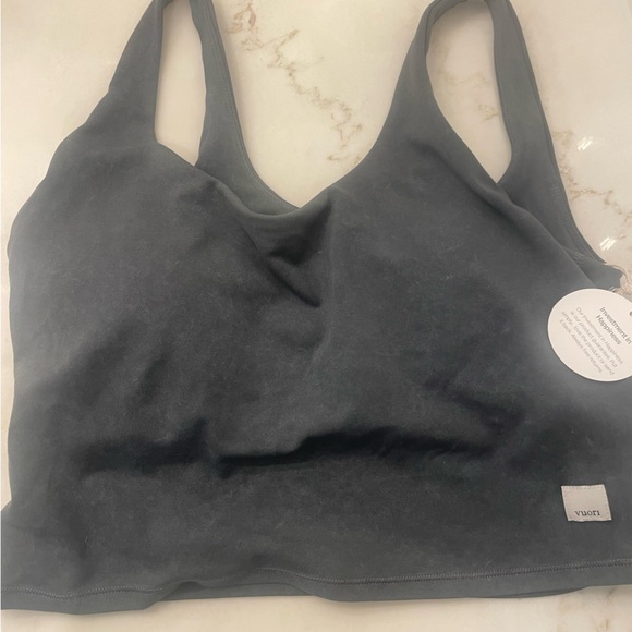 Vuori | Tops | Nwt Vouri Crop Tank | Poshmark